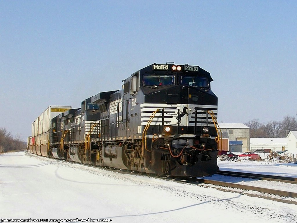 NS 9715 20Q 10:45 am